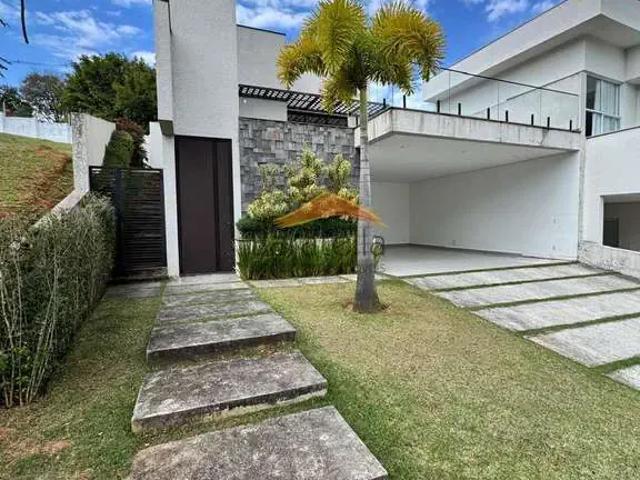 Casa / Sobrado para Venda em Bragança Paulista/SP Condomínio Vale das Águas 3 Quartos