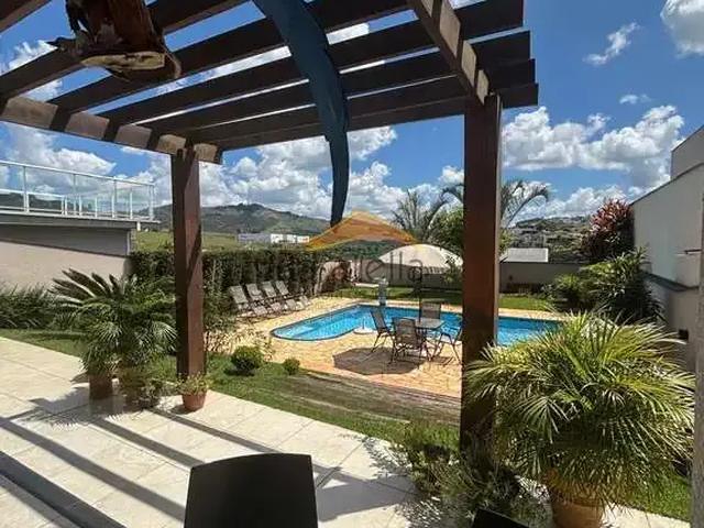 Casa / Sobrado para Venda em Bragança Paulista/SP Condomínio Vale das Águas 4 Quartos