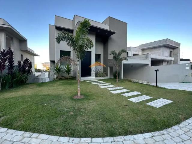Casa / Sobrado para Venda em Bragança Paulista/SP Condomínio Villa Real de Bragança 3 Quartos
