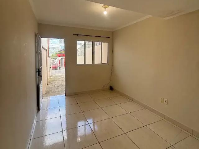Casa / Sobrado para Venda em Bragança Paulista/SP Jardim Águas Claras 2 Quartos
