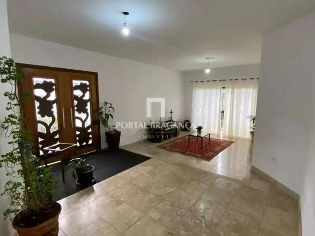 Casa / Sobrado para Venda em Bragança Paulista/SP Lagos de Santa Helena 3 Quartos
