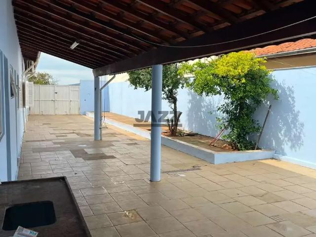 Casa / Sobrado para Venda em Bragança Paulista/SP Parque Brasil 3 Quartos