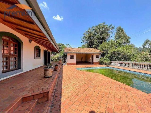 Casa / Sobrado para Venda em Bragança Paulista/SP Recanto Amapola 4 Quartos