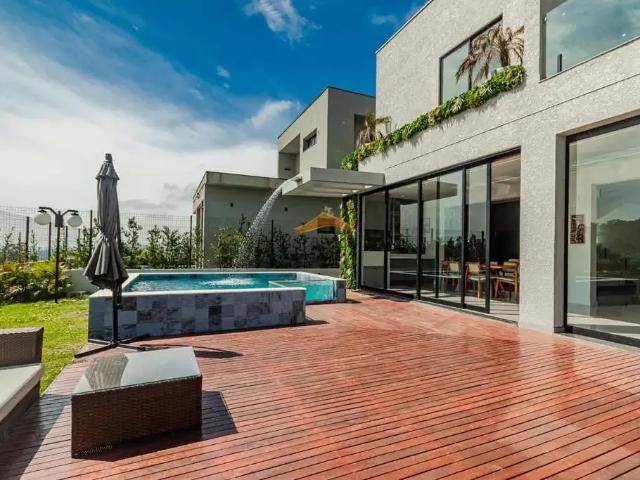Casa / Sobrado para Venda em Bragança Paulista/SP Residencial Campos do Conde 4 Quartos