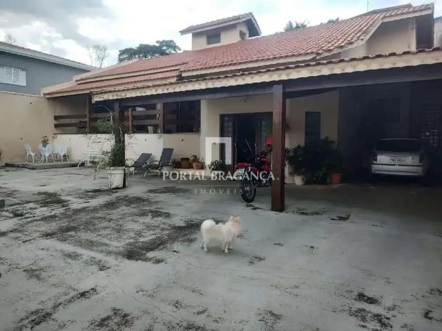 Casa / Sobrado para Venda em Bragança Paulista/SP Residencial das Ilhas 4 Quartos