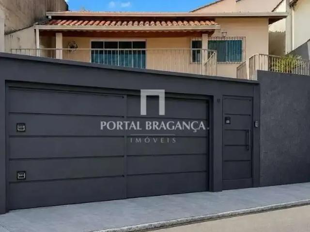 Casa / Sobrado para Venda em Bragança Paulista/SP Vila Aparecida 2 Quartos