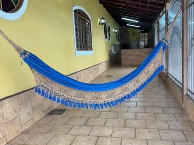 Casa / Sobrado para Venda em Brasília/DF Núcleo Bandeirante 3 Quartos