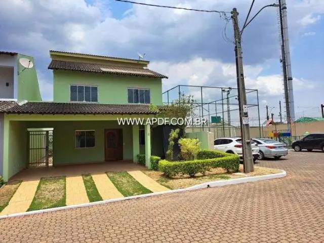 Casa / Sobrado para Venda em Brasília/DF Areal Águas Claras 3 Quartos