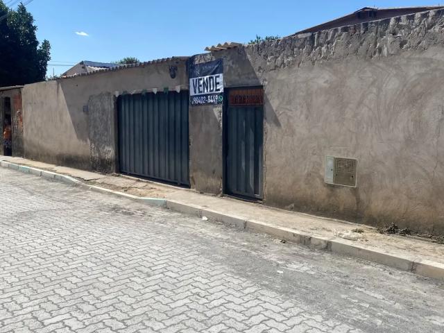 Casa / Sobrado para Venda em Brasília/DF Engenho das Lages Gama 4 Quartos