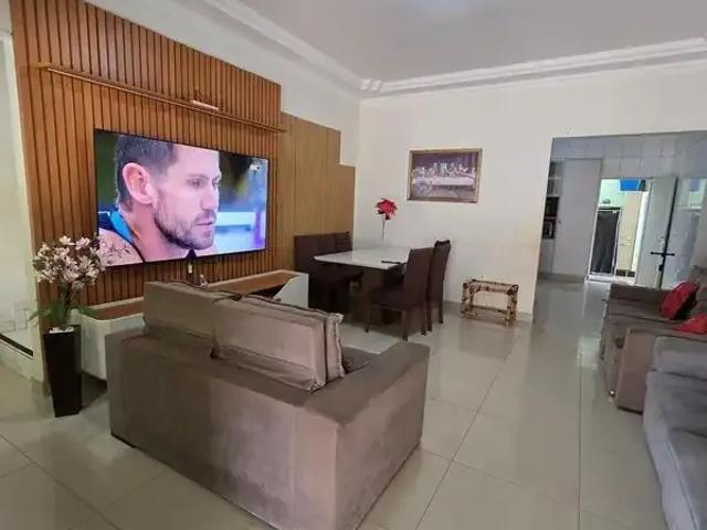 Casa / Sobrado para Venda em Brasília/DF Recanto das Emas 7 Quartos