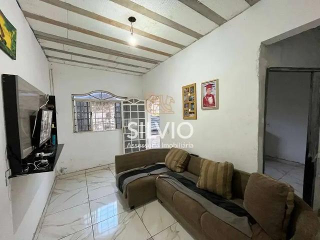 Casa / Sobrado para Venda em Brasília/DF Riacho Fundo II 2 Quartos