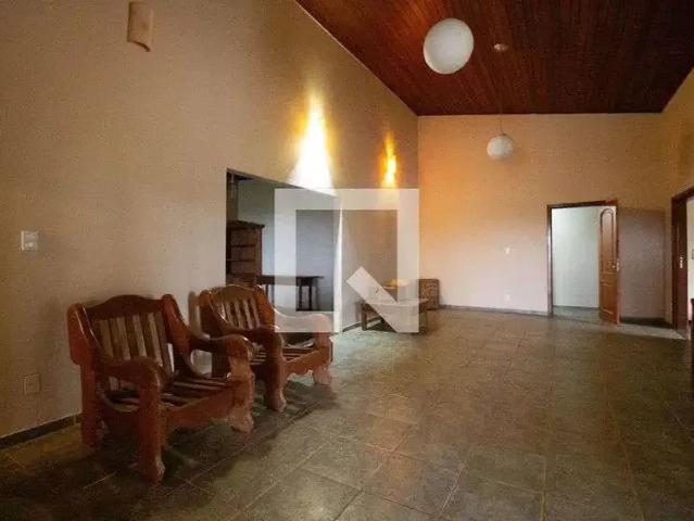 Casa / Sobrado para Venda em Brasília/DF São Sebastião 6 Quartos