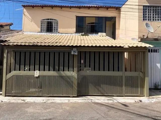 Casa / Sobrado para Venda em Brasília/DF Samambaia Norte Samambaia 5 Quartos