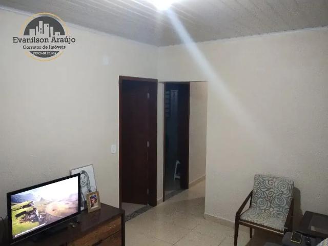 Casa / Sobrado para Venda em Brasília/DF Samambaia Sul Samambaia 3 Quartos