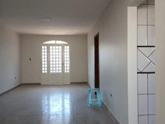 Casa / Sobrado para Venda em Brasília/DF Samambaia Sul Samambaia 6 Quartos