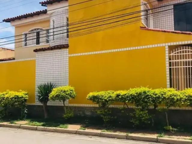 Casa / Sobrado para Venda em Brasília/DF Setor Norte Gama 3 Quartos