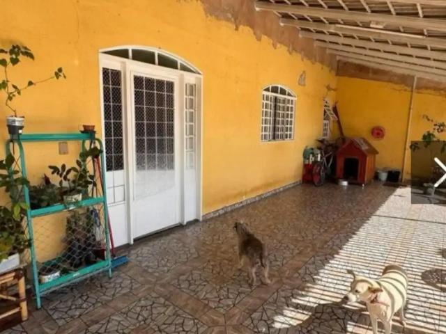 Casa / Sobrado para Venda em Brasília/DF Setor Norte Gama 3 Quartos