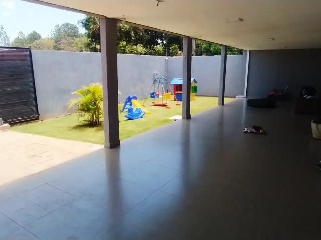Casa / Sobrado para Venda em Brasília/DF Setor de Mansões do Lago Norte 3 Quartos