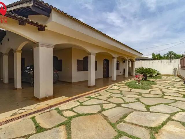 Casa / Sobrado para Venda em Brasília/DF Setor de Habitações Individuais Norte 6 Quartos