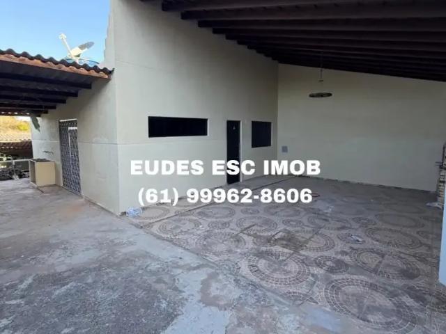 Casa / Sobrado para Venda em Brasília/DF Setor Leste Gama 3 Quartos