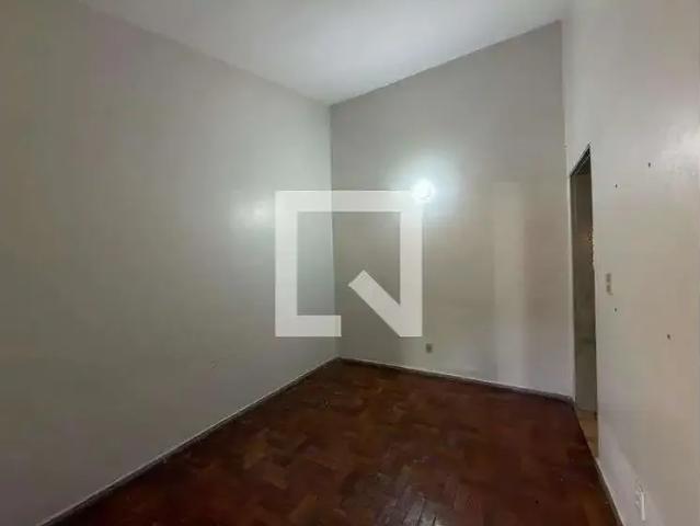 Casa / Sobrado para Venda em Brasília/DF Taguatinga Centro Taguatinga 3 Quartos