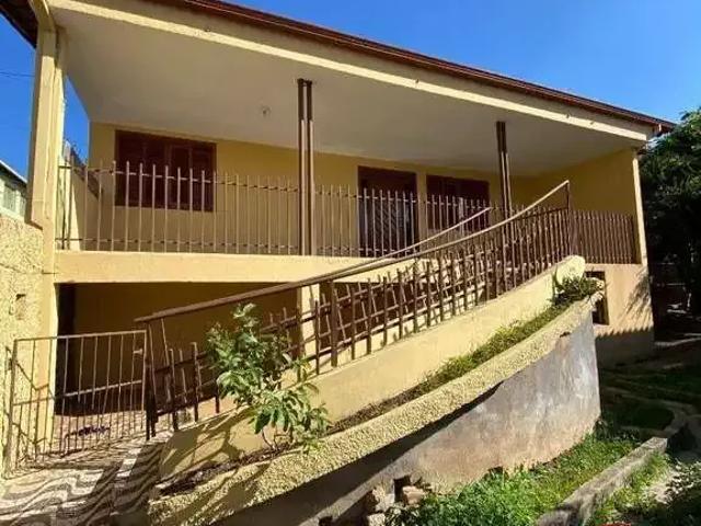 Casa / Sobrado para Venda em Brumadinho/MG Centro 3 Quartos