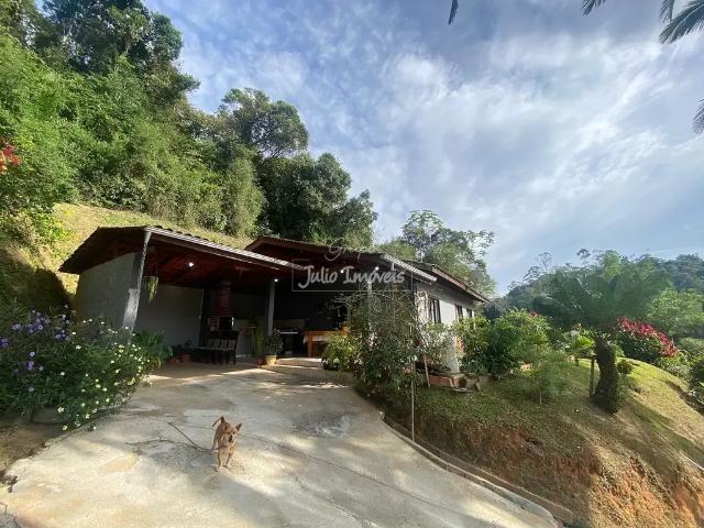 Casa / Sobrado para Venda em Brusque/SC Cedrinho 3 Quartos