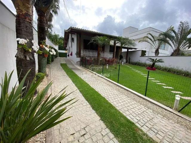 Casa / Sobrado para Venda em Brusque/SC Centro I 3 Quartos