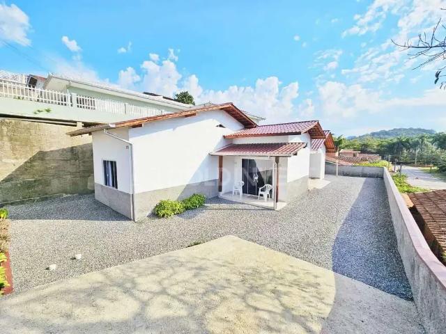 Casa / Sobrado para Venda em Brusque/SC Águas Claras 2 Quartos