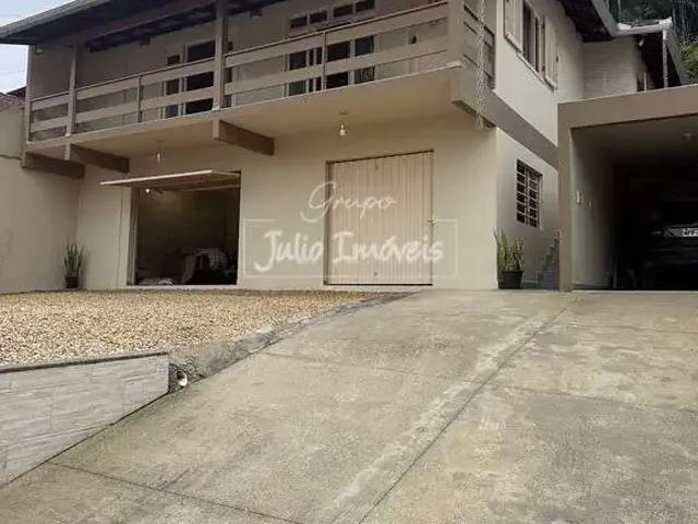 Casa / Sobrado para Venda em Brusque/SC Águas Claras 3 Quartos