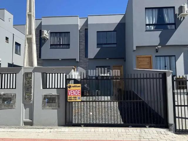 Casa / Sobrado para Venda em Brusque/SC Azambuja 2 Quartos