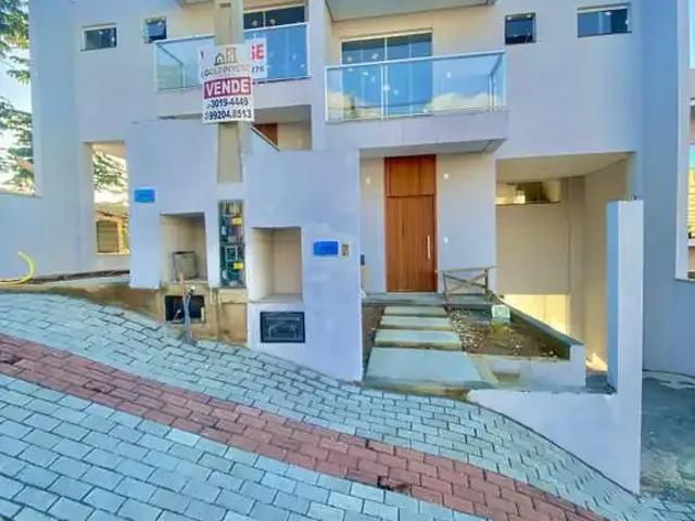 Casa / Sobrado para Venda em Brusque/SC Limeira Baixa 2 Quartos