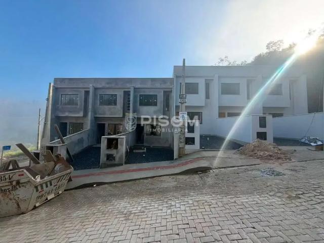 Casa / Sobrado para Venda em Brusque/SC Limeira Baixa 2 Quartos