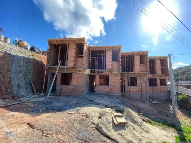 Casa / Sobrado para Venda em Brusque/SC Limeira Baixa 2 Quartos