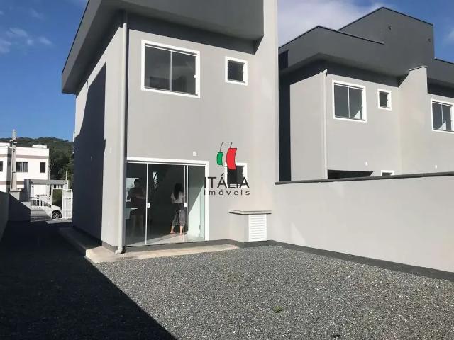 Casa / Sobrado para Venda em Brusque/SC Limeira Baixa 2 Quartos
