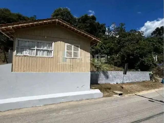 Casa / Sobrado para Venda em Brusque/SC Limeira Baixa 3 Quartos