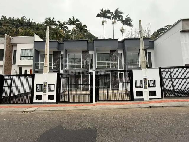 Casa / Sobrado para Venda em Brusque/SC Nova Brasília 2 Quartos