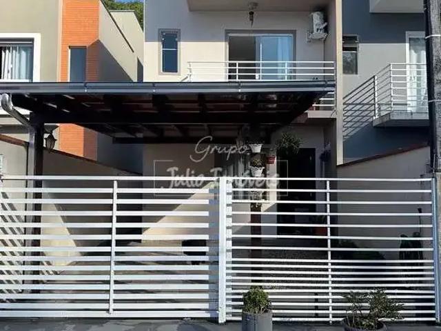 Casa / Sobrado para Venda em Brusque/SC São Pedro 2 Quartos