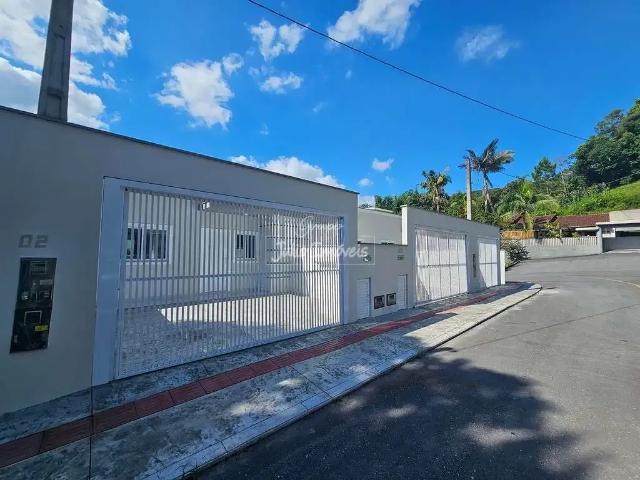 Casa / Sobrado para Venda em Brusque/SC São Pedro 3 Quartos