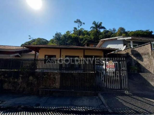 Casa / Sobrado para Venda em Brusque/SC São Pedro 3 Quartos