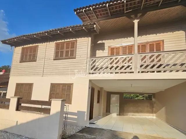 Casa / Sobrado para Venda em Brusque/SC Souza Cruz 5 Quartos