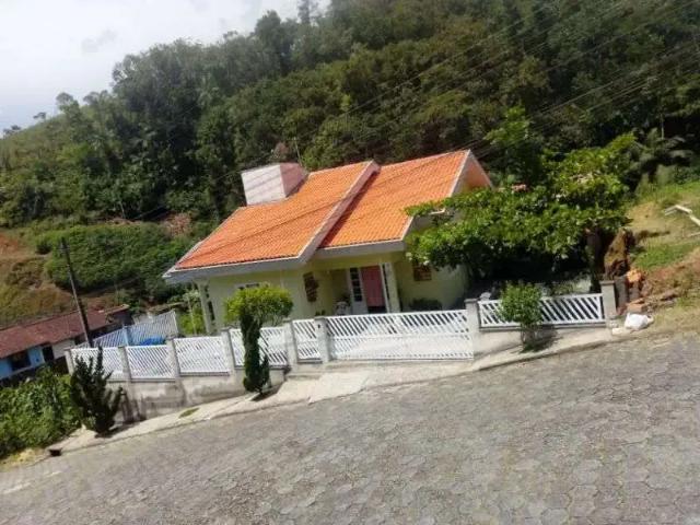 Casa / Sobrado para Venda em Brusque/SC Souza Cruz 3 Quartos