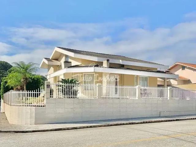 Casa / Sobrado para Venda em Brusque/SC Souza Cruz 3 Quartos
