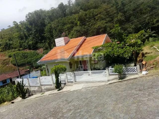 Casa / Sobrado para Venda em Brusque/SC Souza Cruz 3 Quartos