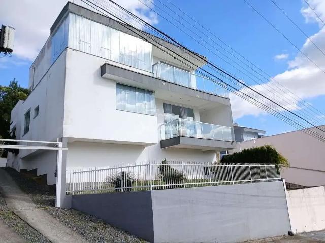 Casa / Sobrado para Venda em Brusque/SC Primeiro de Maio 4 Quartos