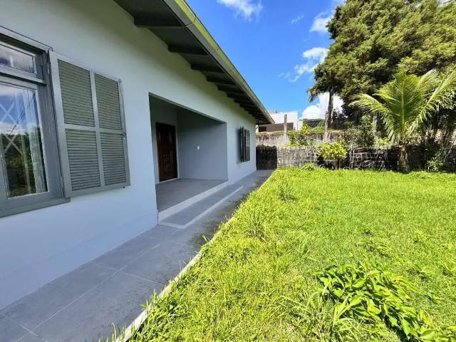 Casa / Sobrado para Venda em Brusque/SC Primeiro de Maio 5 Quartos