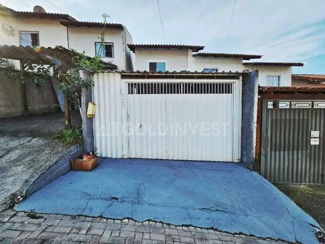 Casa / Sobrado para Venda em Brusque/SC Primeiro de Maio 2 Quartos