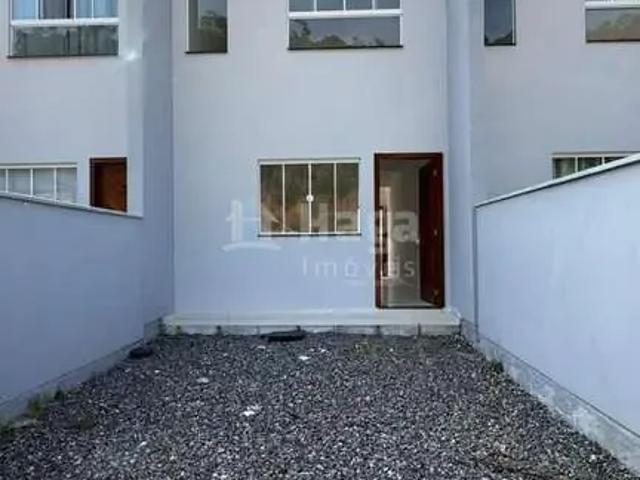Casa / Sobrado para Venda em Brusque/SC Rio Branco 2 Quartos