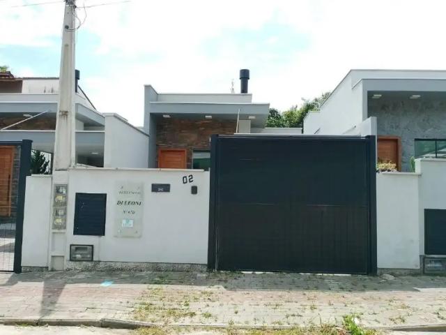 Casa / Sobrado para Venda em Brusque/SC Rio Branco 3 Quartos