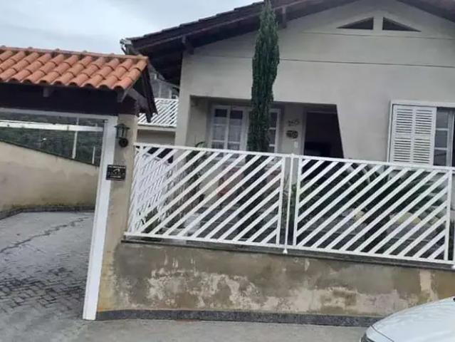 Casa / Sobrado para Venda em Brusque/SC Rio Branco 3 Quartos